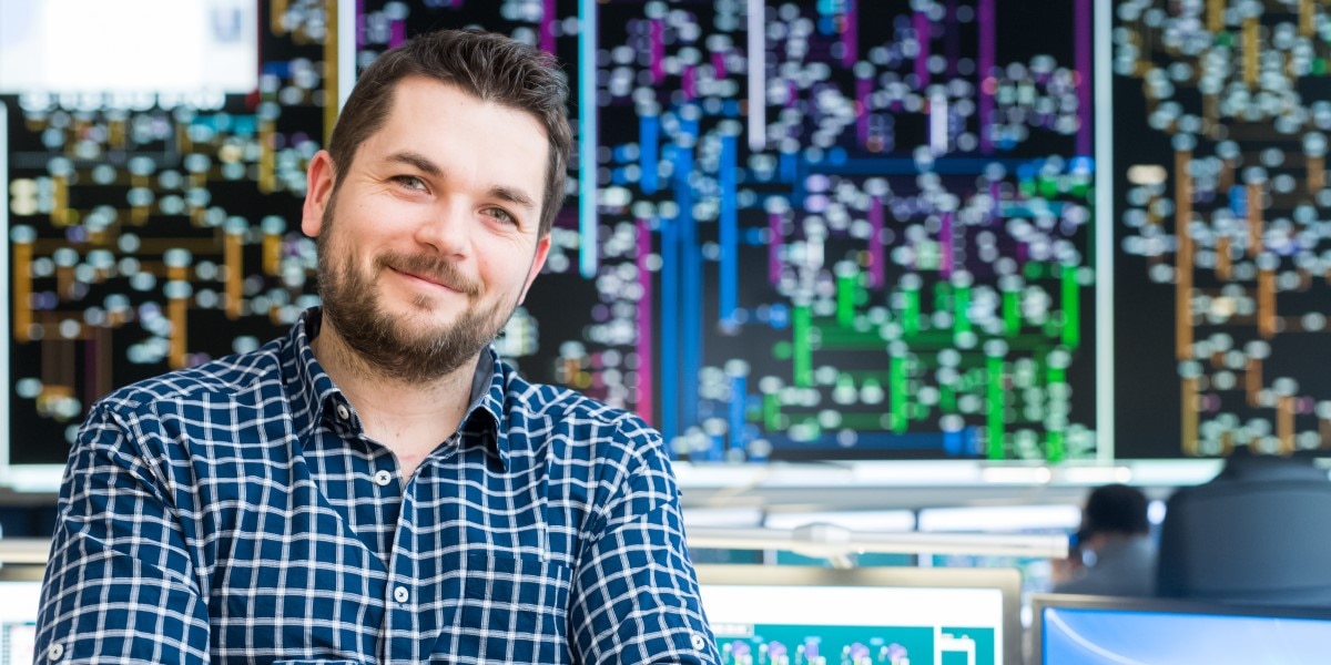 Electrical Engineer Grid Connection High Voltage Lines / Cable Systems ...